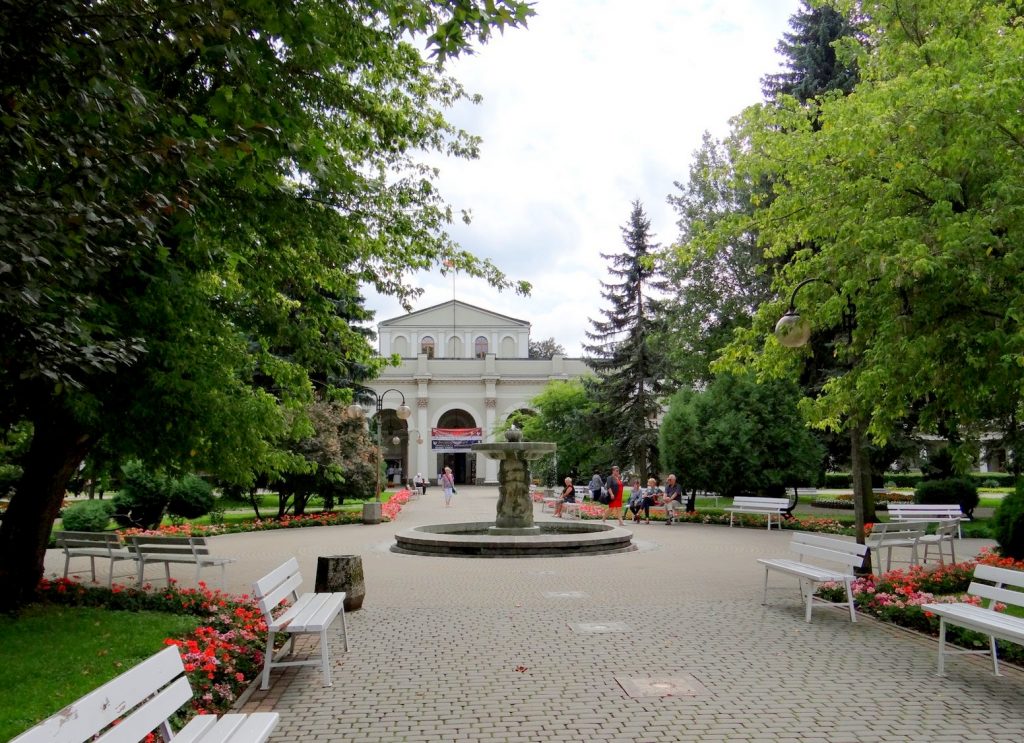 Busko-Zdrój - otwarto nową część szpitala uzdrowiskowego "Krystyna ...